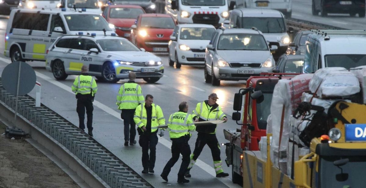 Tabt gods skaber kø på motorvej